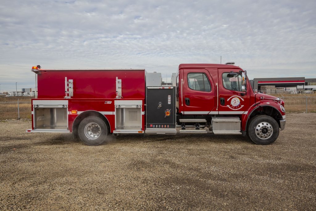 TRUCKS FOR SALE - Fort Garry Fire Trucks