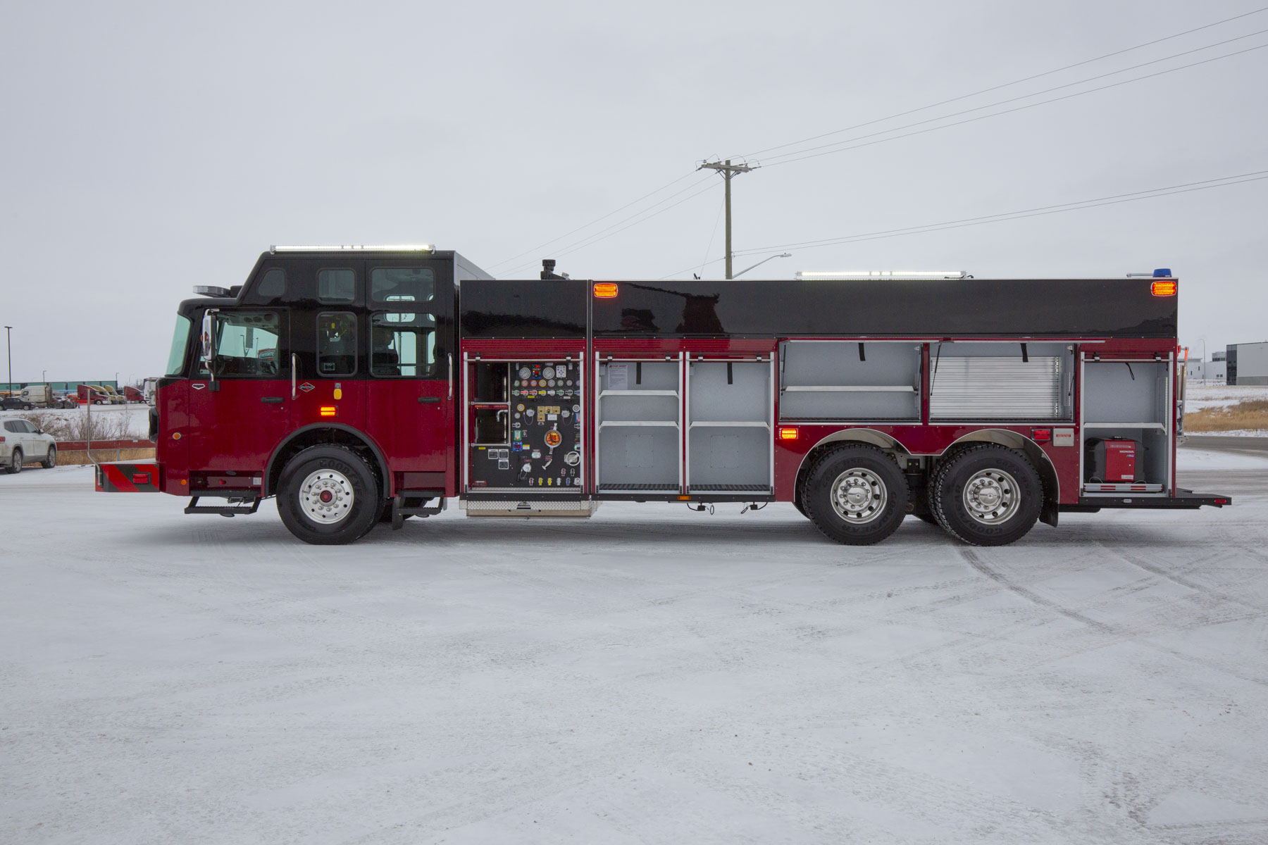 Dry Side Tanker-Perth Volunteer Fire Company - Fort Garry Fire Trucks
